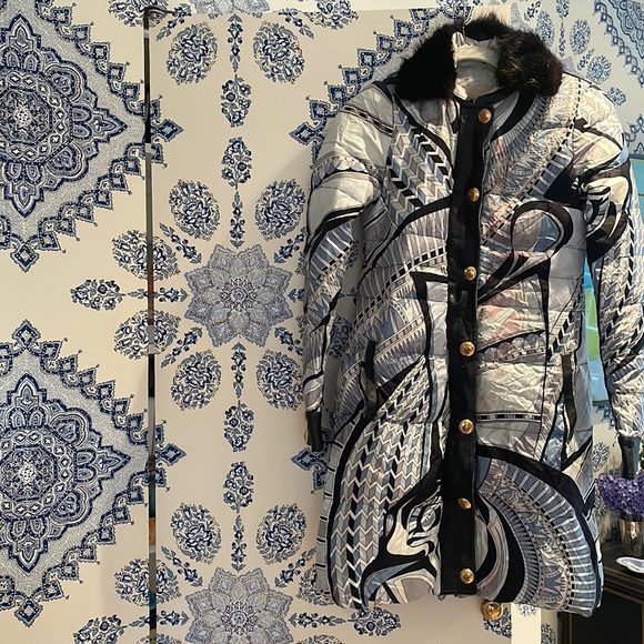 Emilio Pucci | Jackets & Coats | Vintage Pucci Winter Jacket With Fur ...